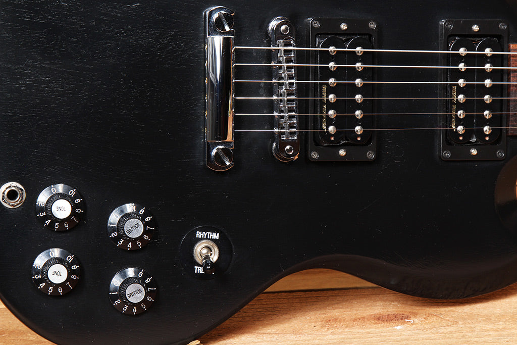 GIBSON SG SPECIAL 70s TRIBUTE T SATIN Ebony Dirty Fingers PU Killer! 3 ...