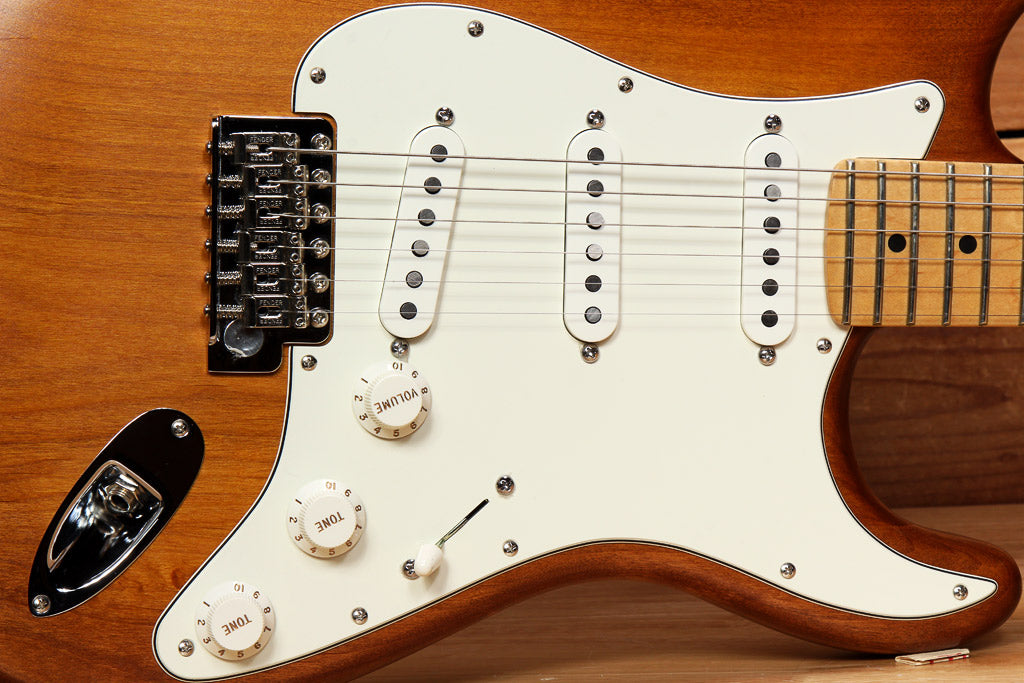 Fender Hand Stained Honeyburst Stratocaster 2014 American Special Sati ...