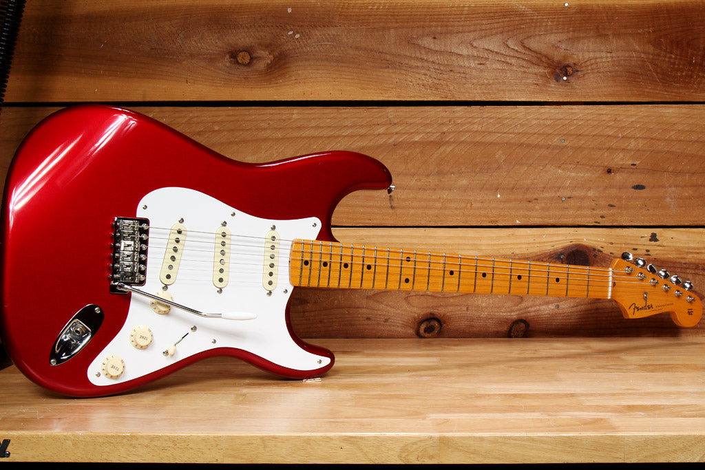 Fender 2013 Classic Series 50s Stratocaster Candy Apple Red Strat 3590 ...
