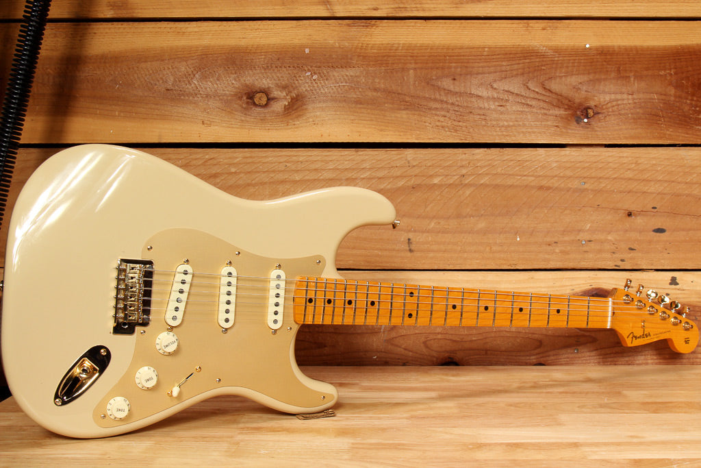 FENDER 50s Classic Player STRATOCASTER Nitro V-Neck Strat 60th Anni 08 ...