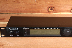 ALESIS Q20 Vintage Multi-Effect Rack Unit Reverb Delay Chorus Digital ...