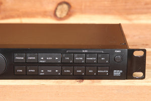 ALESIS Q20 Vintage Multi-Effect Rack Unit Reverb Delay Chorus Digital ...