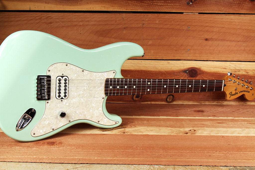 FENDER TOM DELONGE STRATOCASTER Seafoam Green Clean! Signature Strat 0 ...